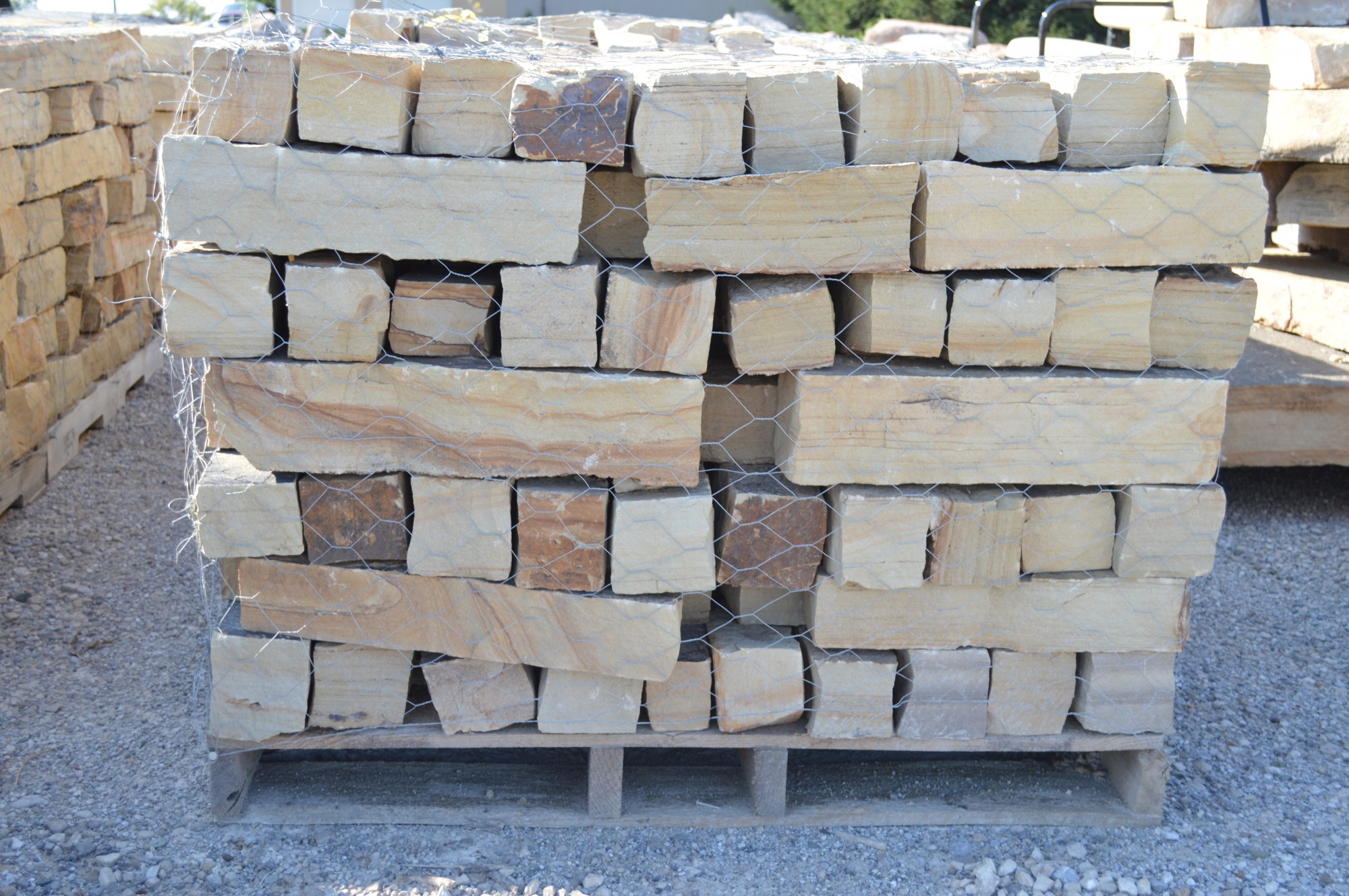 Edging - Frank Brother's Landscape Supply Inc.