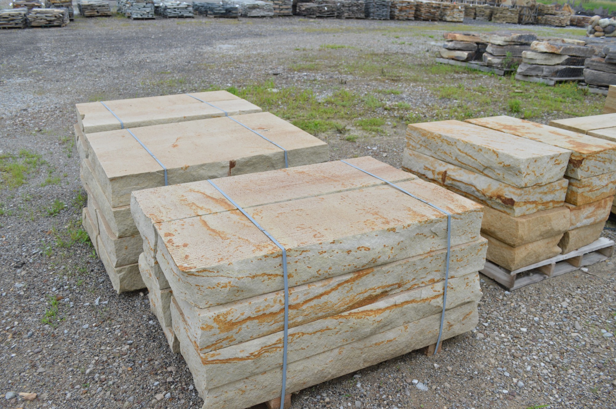 Natural Steps & Slabs - Frank Brother's Landscape Supply Inc.
